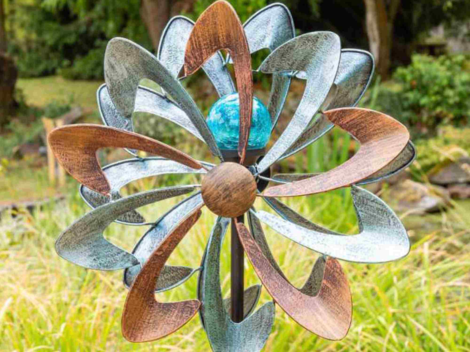 Top 20 Best Gardening Gifts - Primrose UK